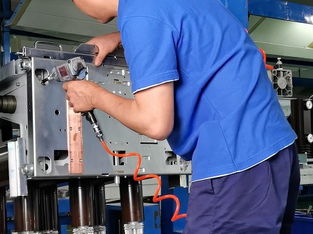 How To Do The Vacuum Circuit Breaker Maintenance - Liyond